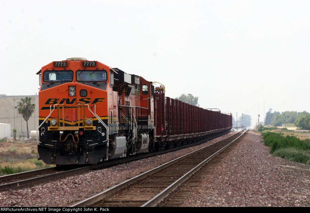 BNSF 7773